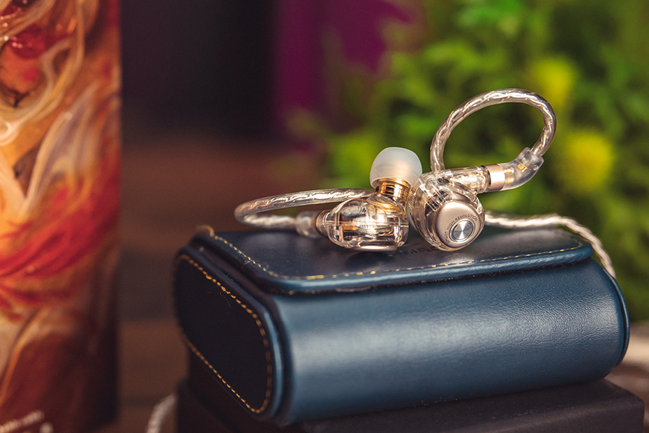Simgot EM2 Roltion IEM and Simgot DEW1 USB-C portable DAC/AMP review ...